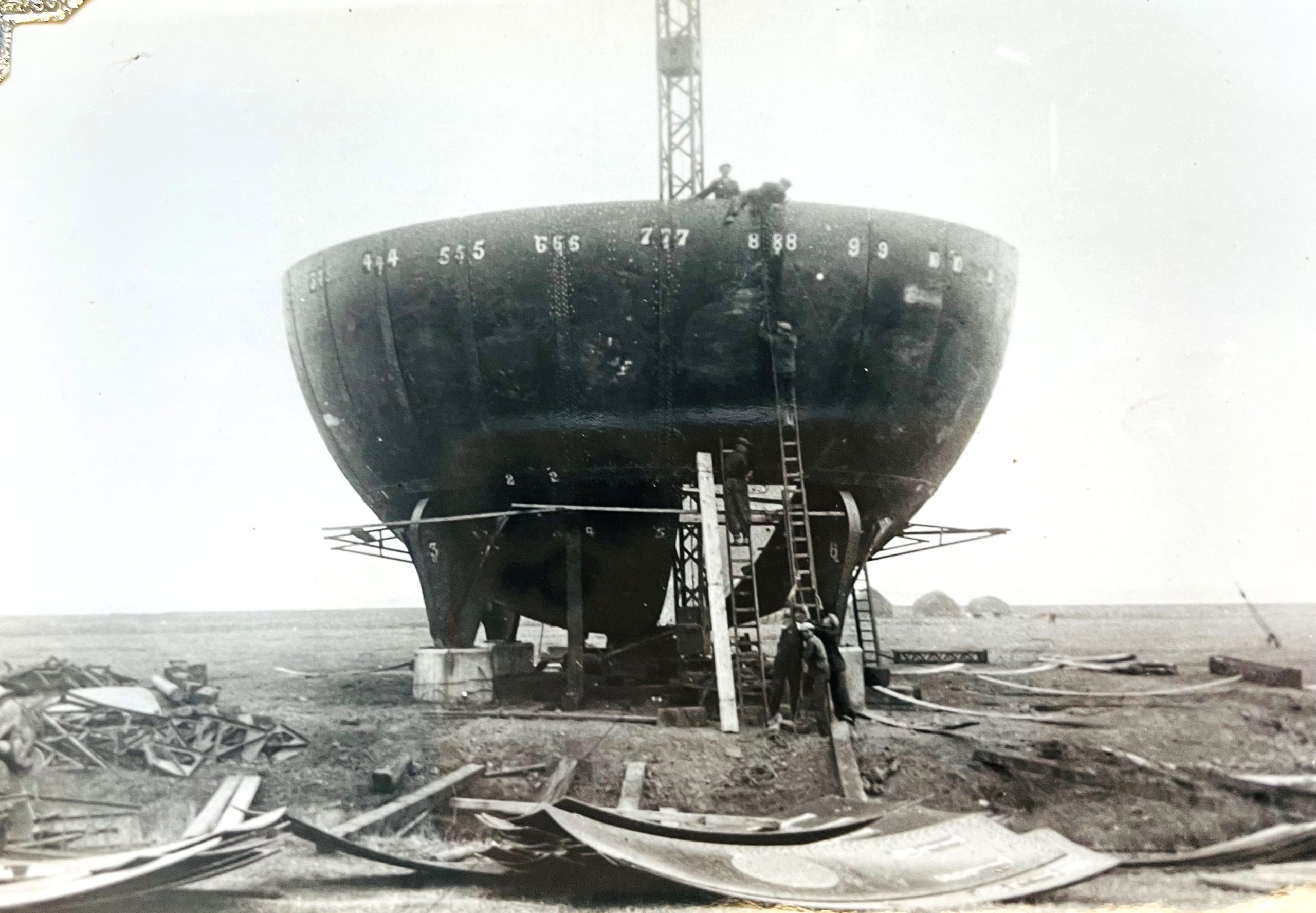 Horton Sphere Gas Holder | Buildings | CanveyIsland.org