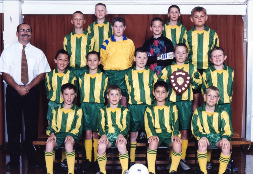 Football Group 2002 | Sports Photos | CanveyIsland.org