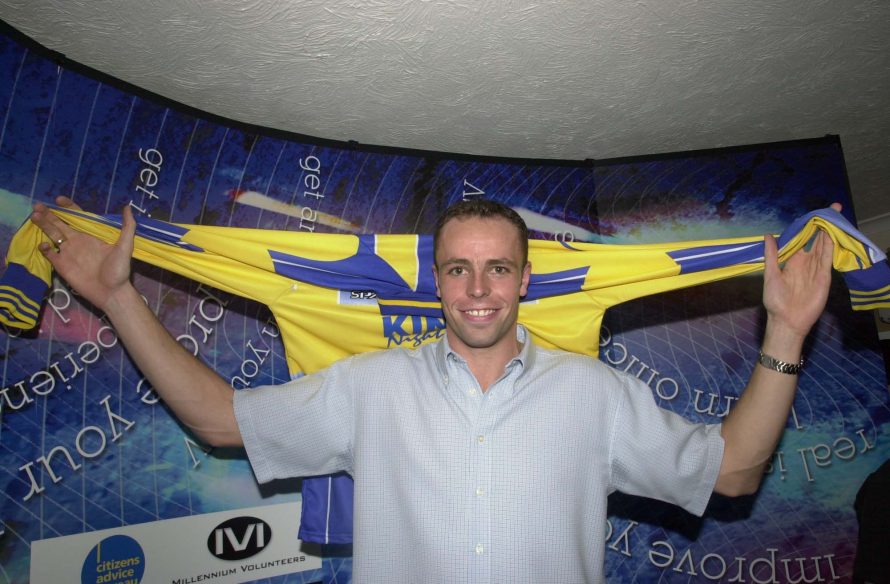 Dean Macey | Echo Archives 2000-2009, Years - 2000s | CanveyIsland.org