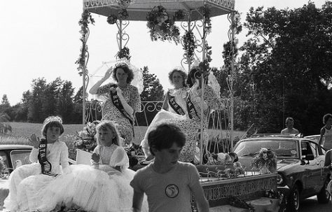 Canvey Carnival in the early 1980s | 1980s, Paul Judge's Photo ...