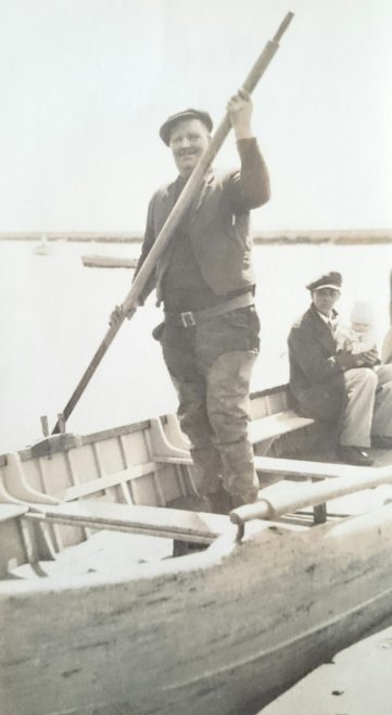 Fred Edwards, Ferry man / Bridge operator | 1 - Historical, Ferry ...