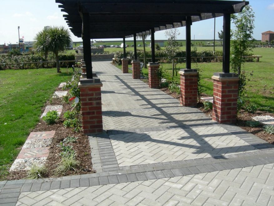 Bumble Bee Park, Labworth | Lubbins Park School | CanveyIsland.org